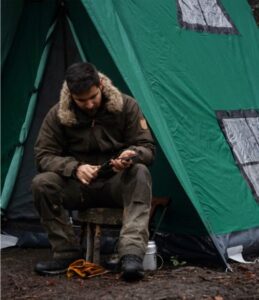 AIR BUSHCRAFT CLASSIC FOR 2-4 PERSON | 4 SEASON INFLATABLE TENT